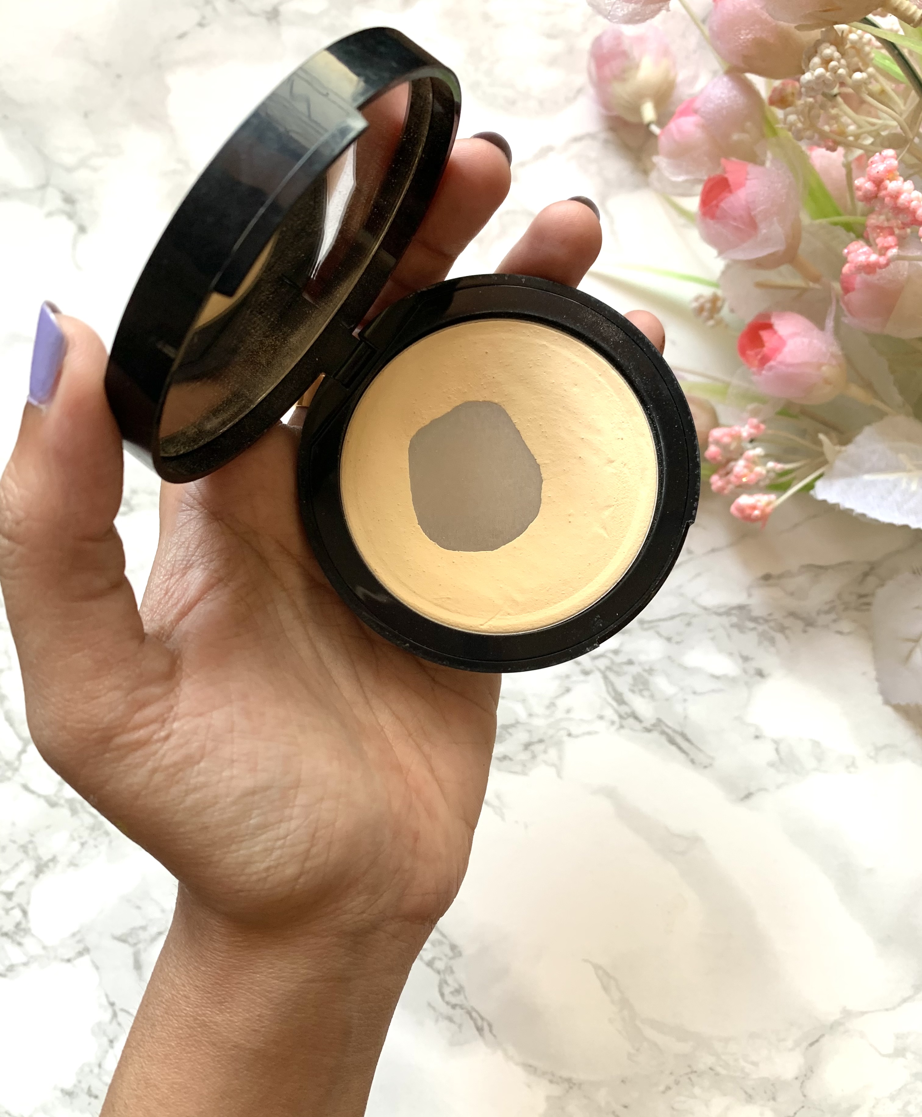 SOAP & GLORY KICK ASS PRESSED POWDER REVIEW - A Casual Brunette ...